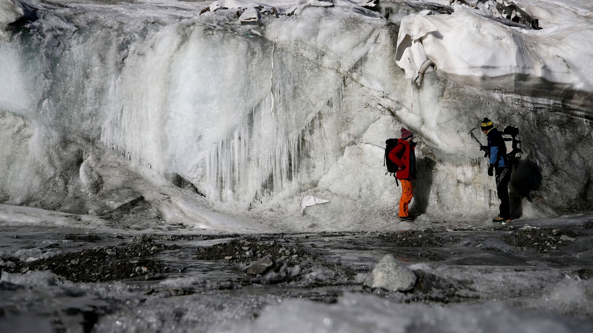 IPCC: 'Unprecedented' action needed to avert crisis facing world's ...