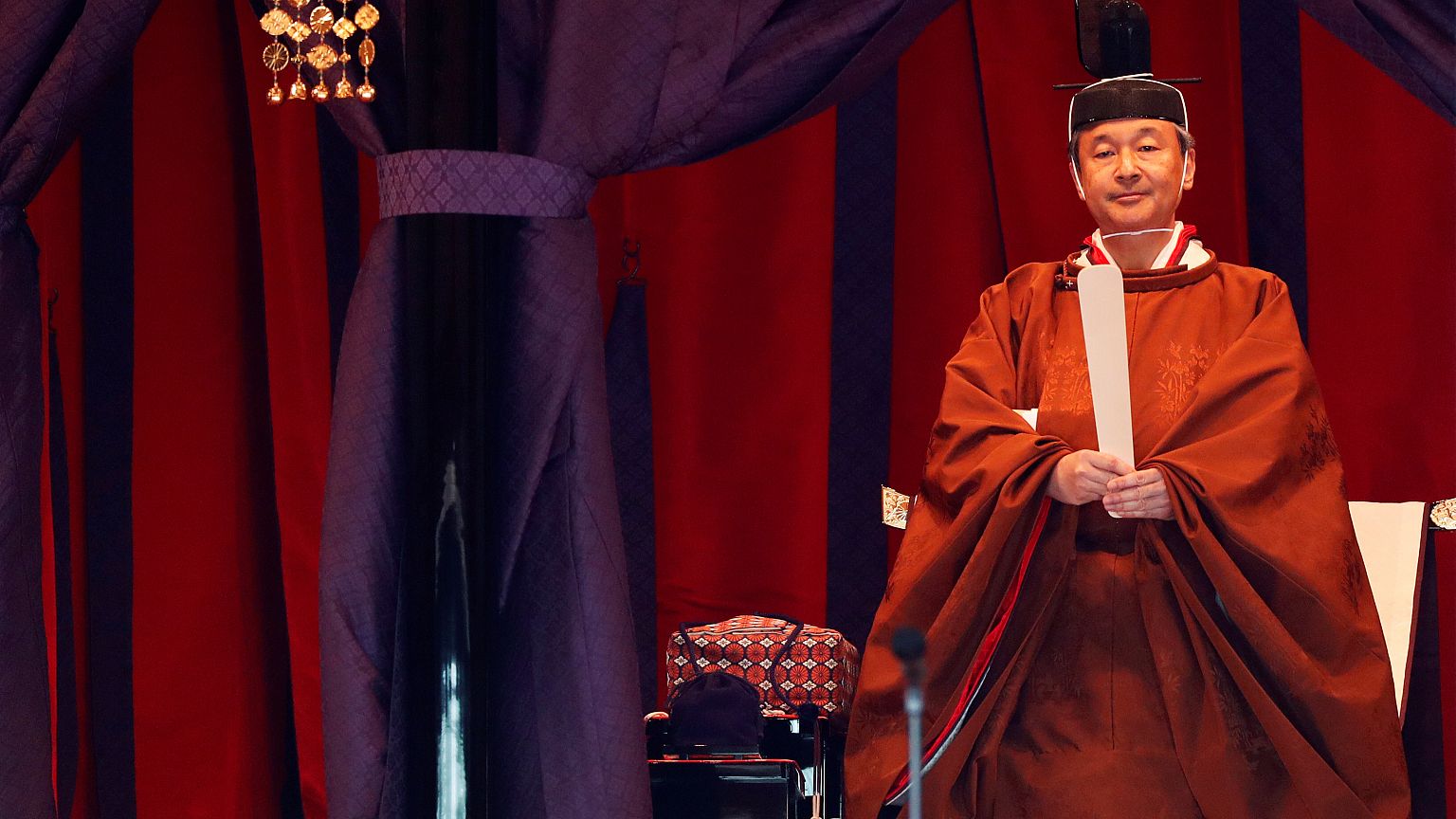Watch: Japanese emperor publicly proclaims his enthronement in ...