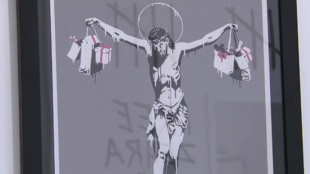 Le opere e missioni di Banksy in mostra a Budapest | Euronews