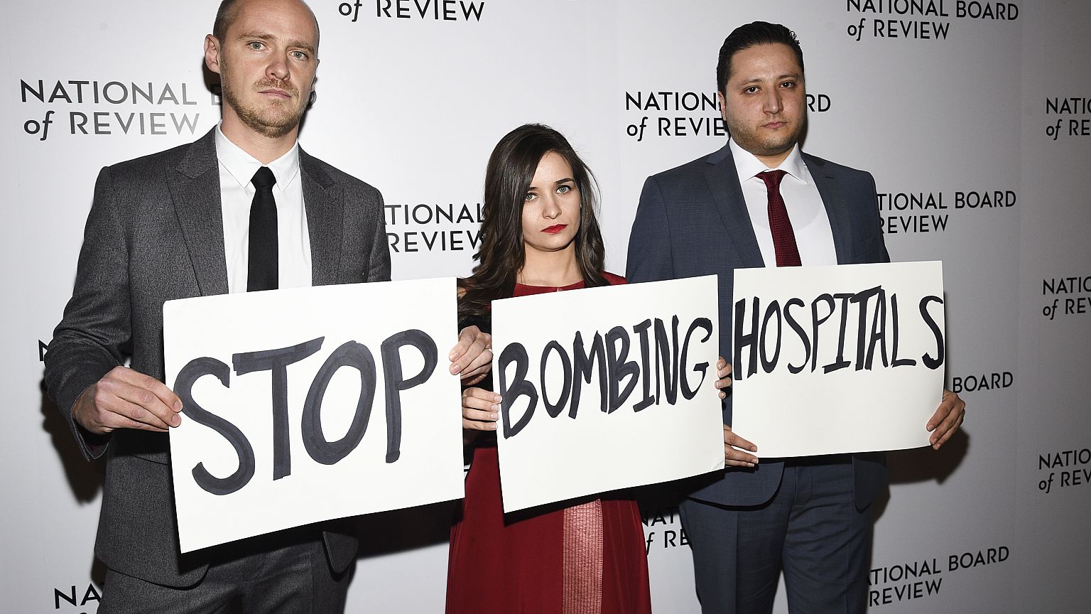 La directora Waad Al Kateab gana el Bafta por su documental grabado en ...