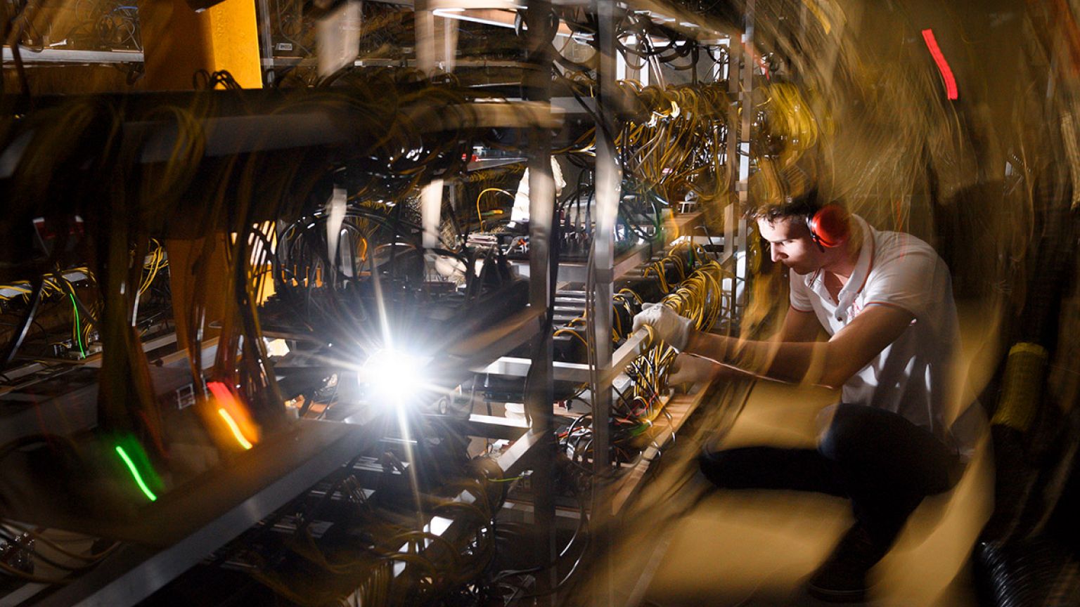 COVID-19: El blockchain y los mineros de criptomonedas se alían contra ...