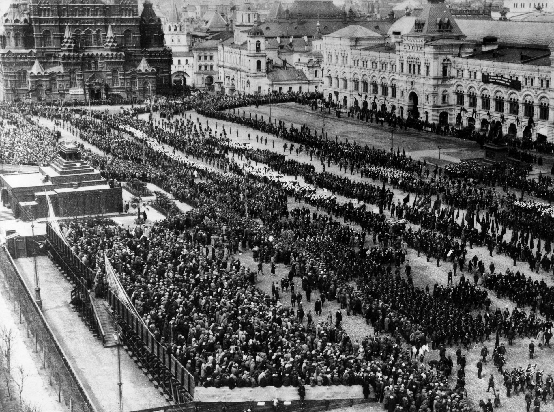 In pictures: May Day through history | Euronews