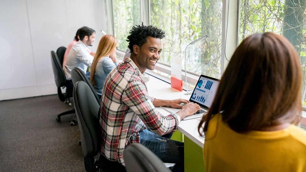 Could Spain's four-day working week save the planet? | Euronews