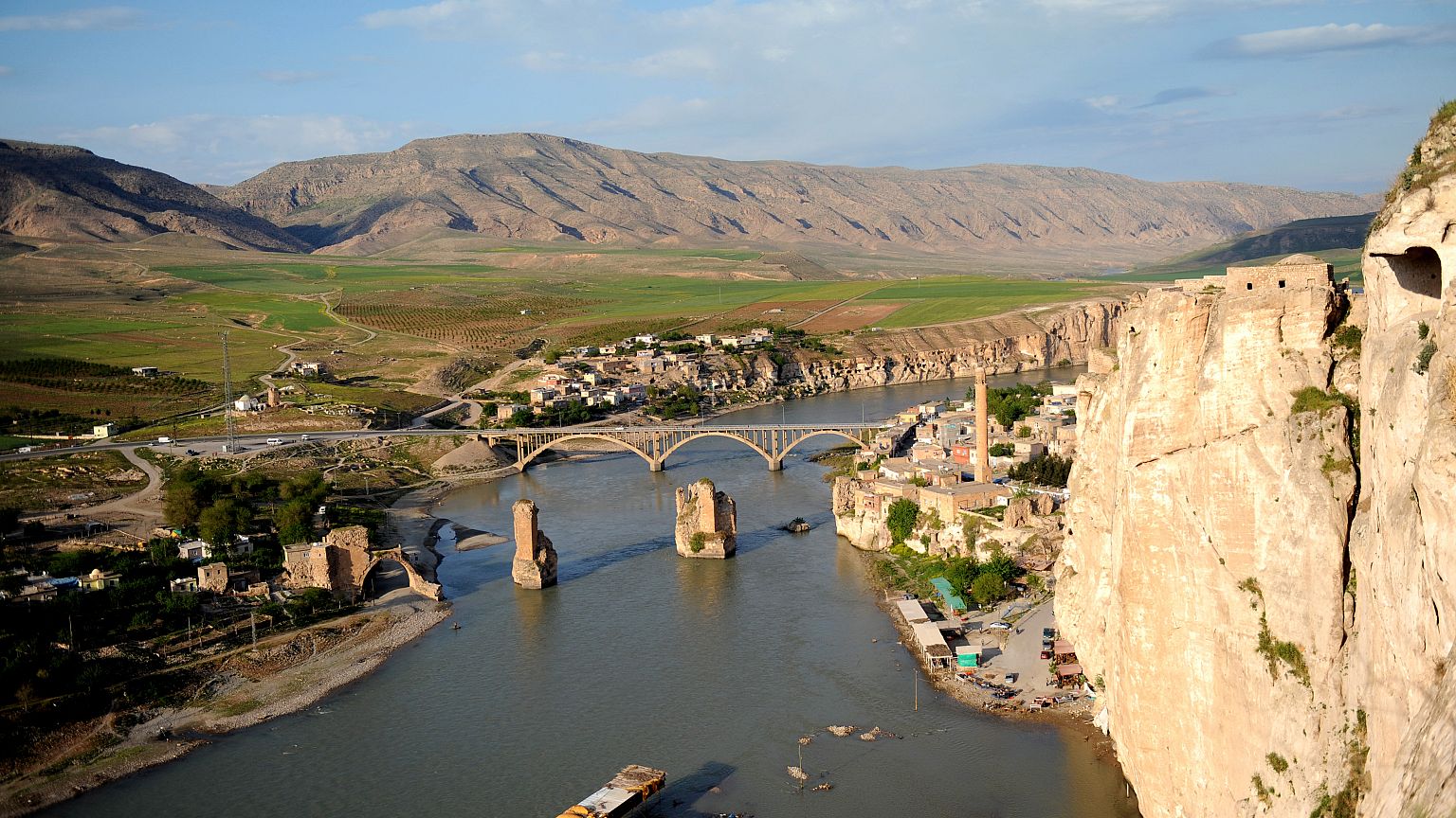 New York Times'tan Hasankeyf dosyası: Antik kent refaha kurban edildi ...
