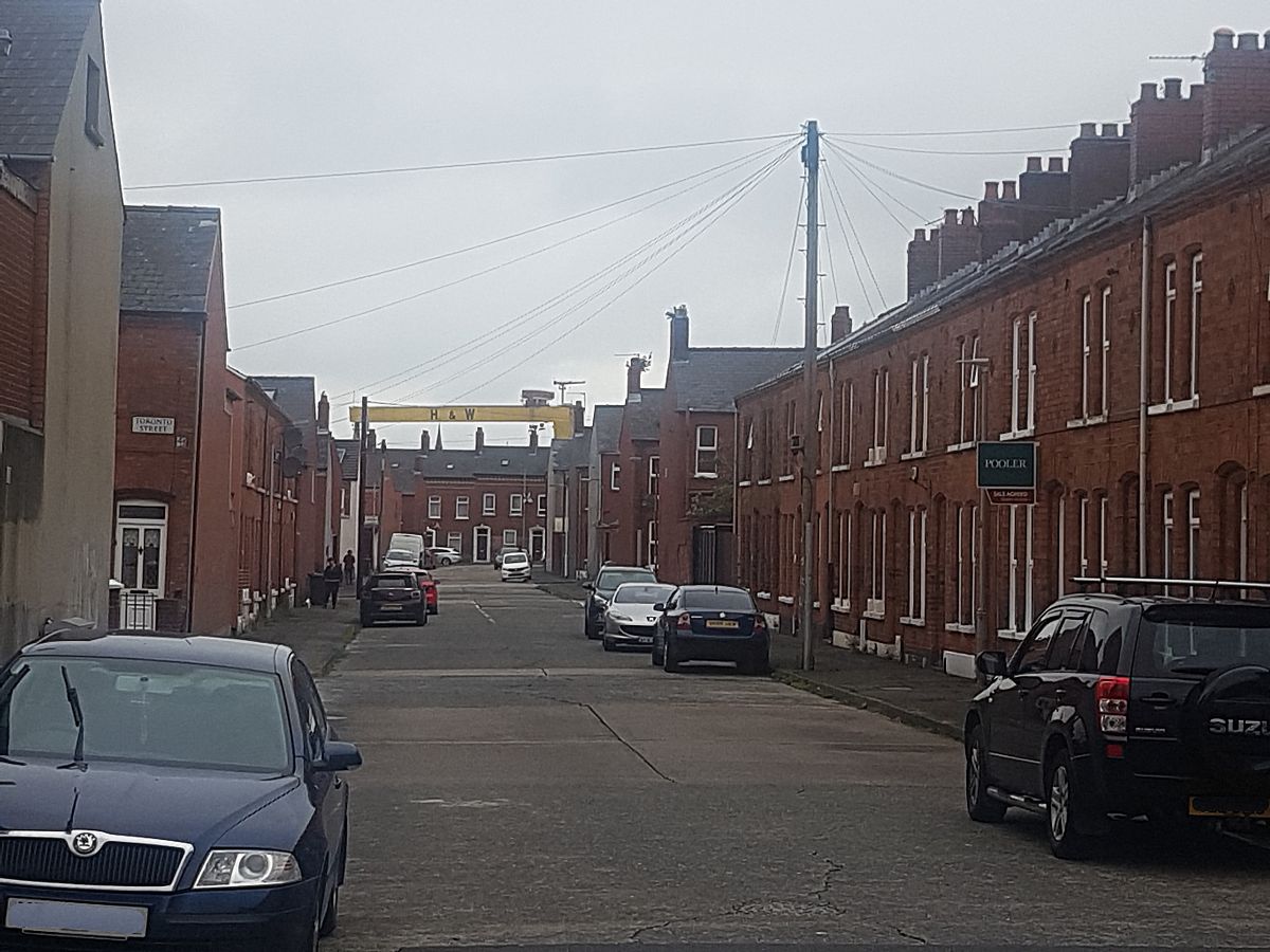 Photo diary: After waiting four months to travel home, this UK man ...