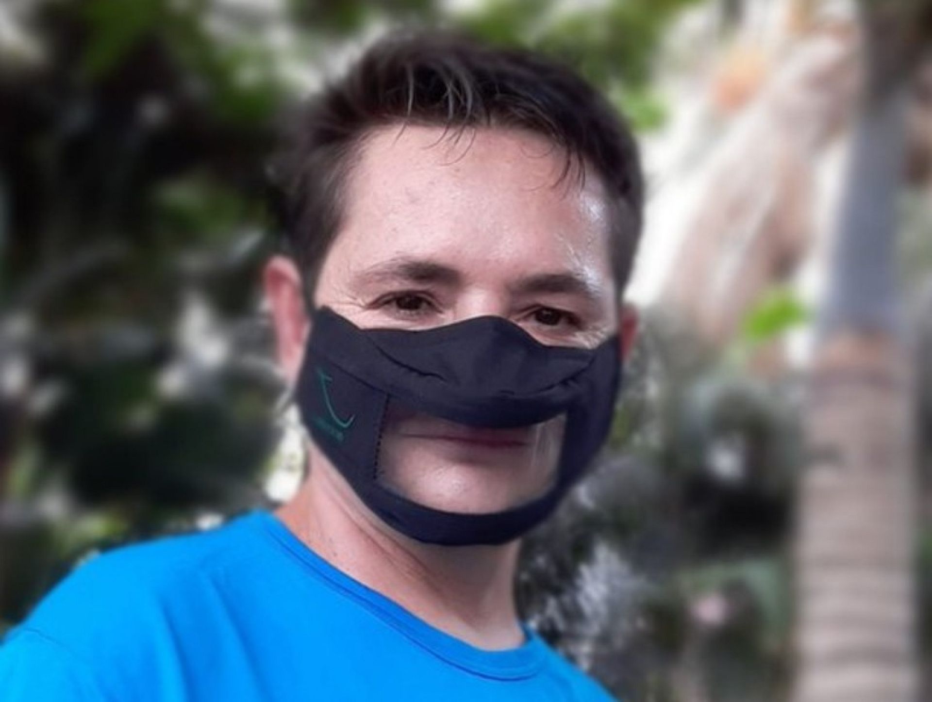 Deaf children in learning limbo amid lack of transparent face masks ...