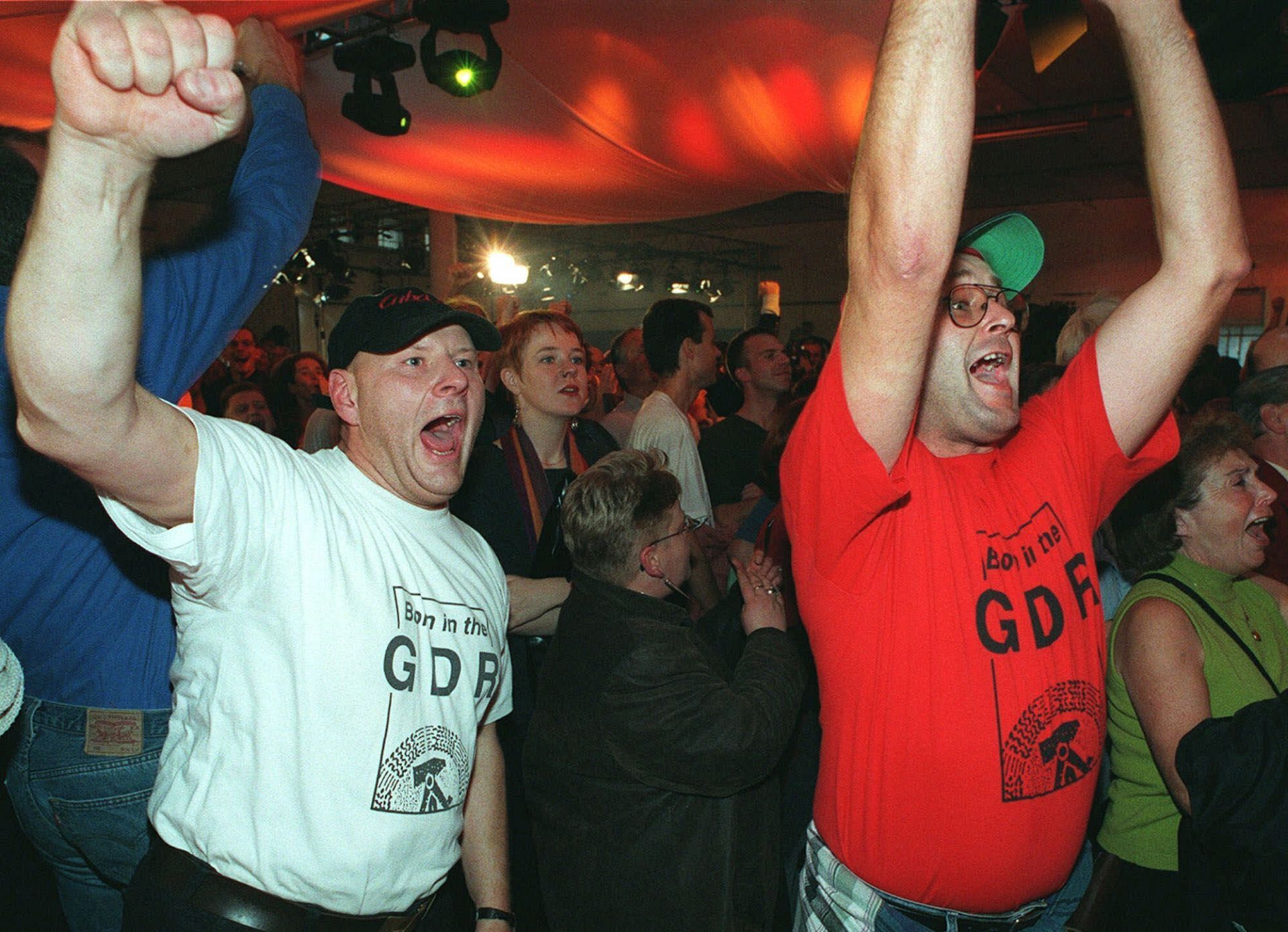 German Reunification: archive pictures show Unity Day as it happened 30 ...