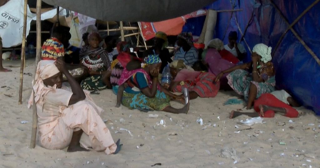 Mozambique struggles to respond as violence displaces thousands ...