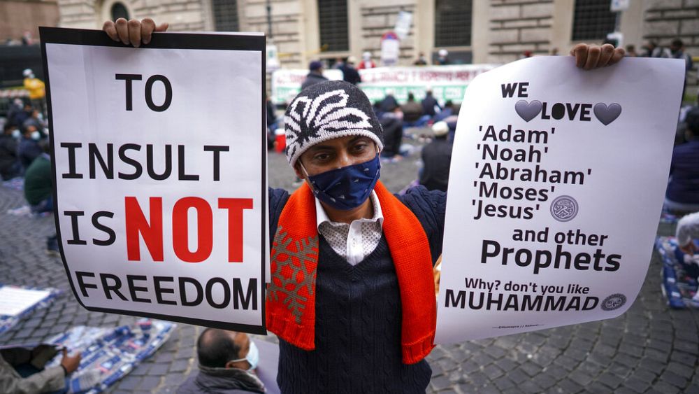 ¿Qué es el laicismo y por qué está causando divisiones en Francia ...