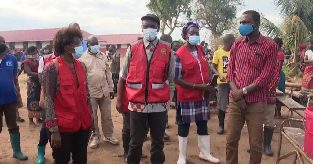 Cyclone Eloise Leaves Thousands Displaced in Central Mozambique ...