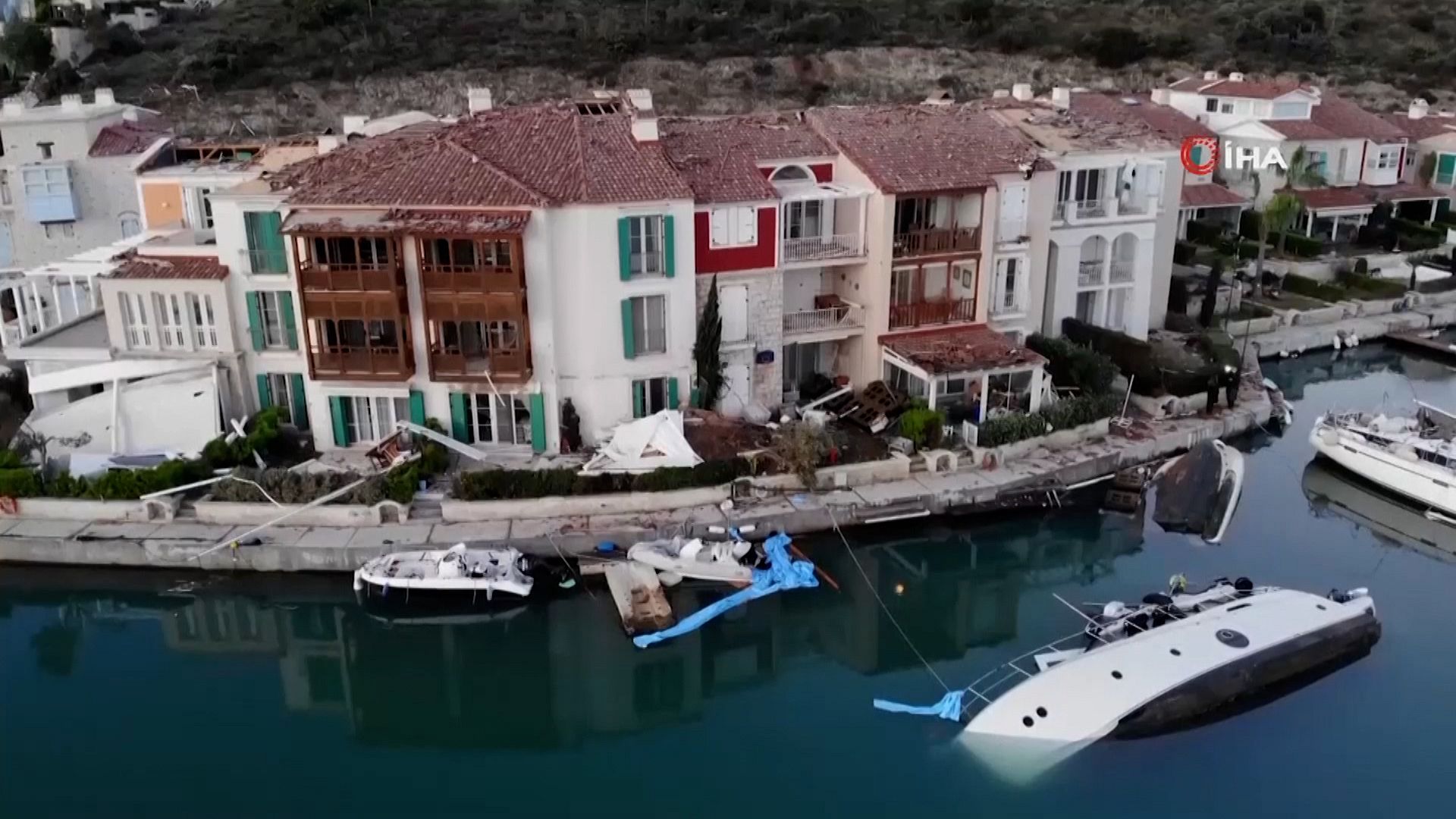Video. Small tornado leaves a path of destruction in Turkey | Euronews