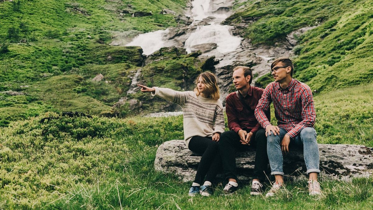 The 16 most useful travel apps for planning your next trip | Euronews