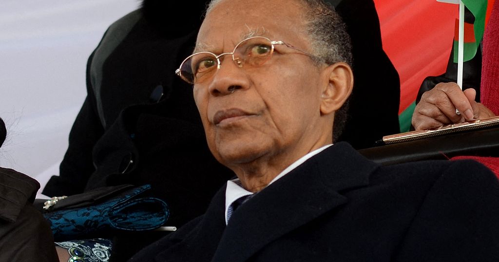 Décès de l'ancien président malgache Didier Ratsiraka | Africanews