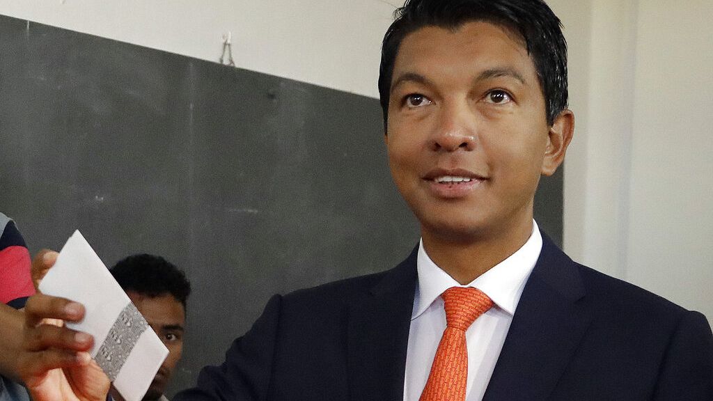 Presidential election in Madagascar: Rajoelina in the race, the ...