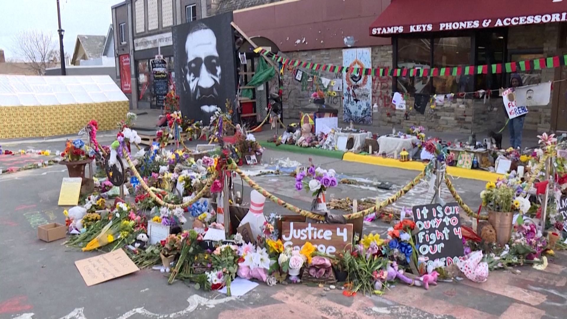 Video. Friend of George Floyd “happy and sad” after the verdict | Euronews