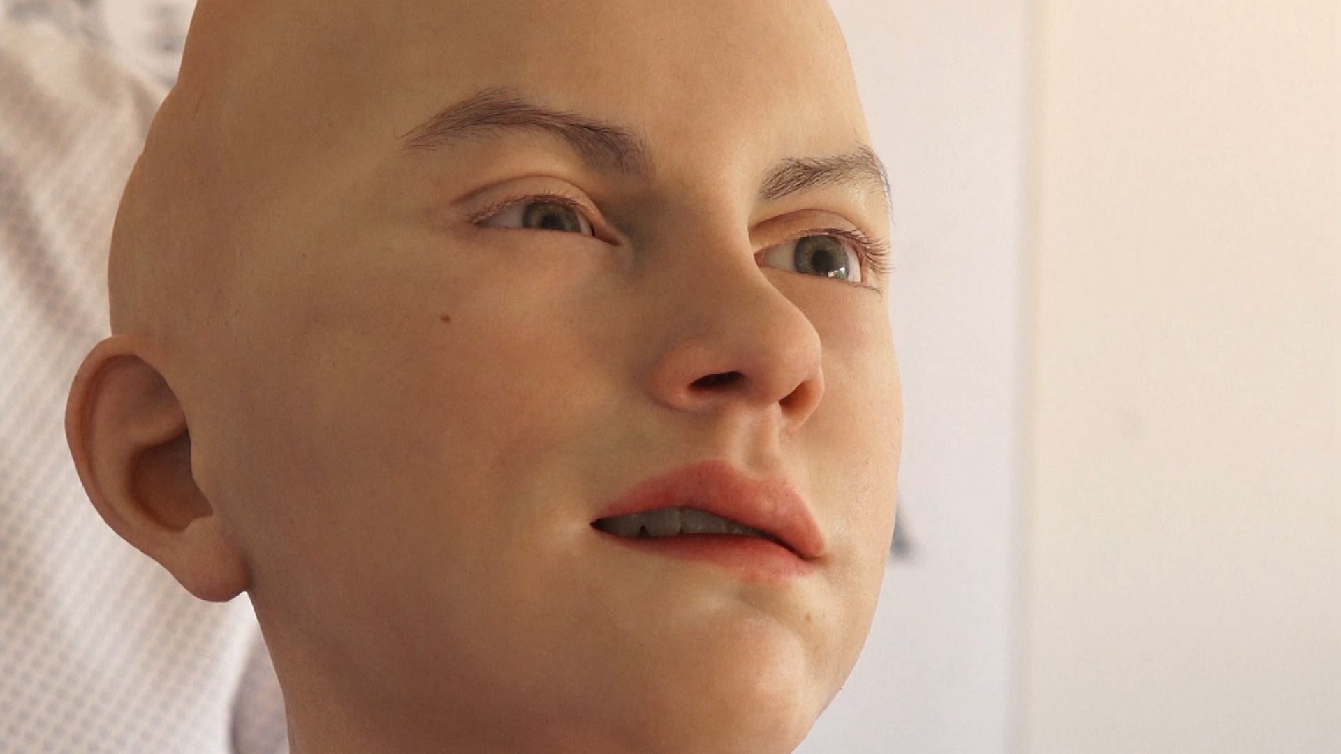 Video. Humanoid robot aims to read and react to human emotion | Euronews