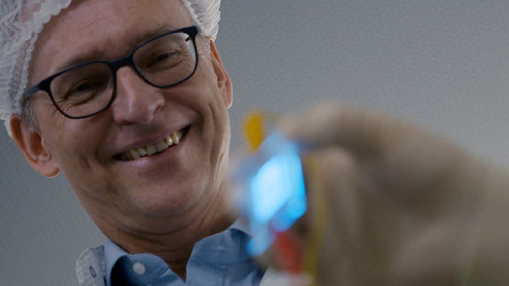 The scientific champions of the 2021 European Inventor Award celebrate ...