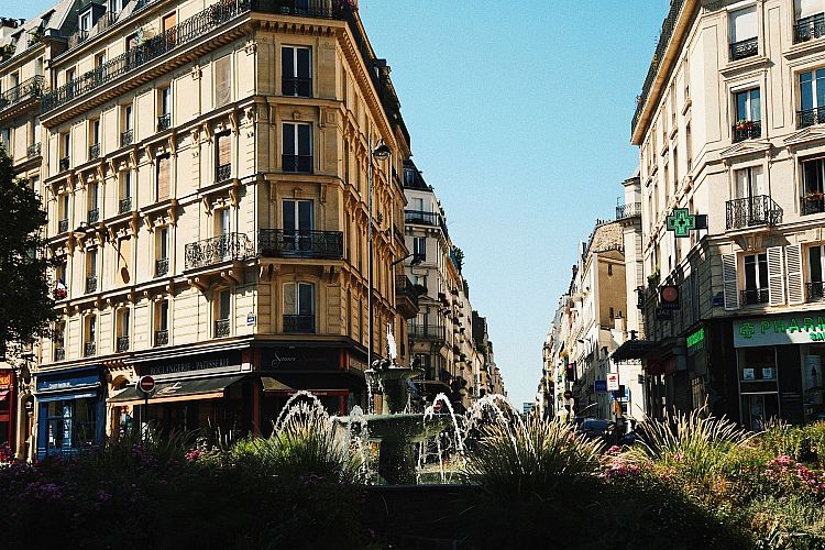 Experience Paris through the eyes of Ernest Hemingway 60 years on from ...