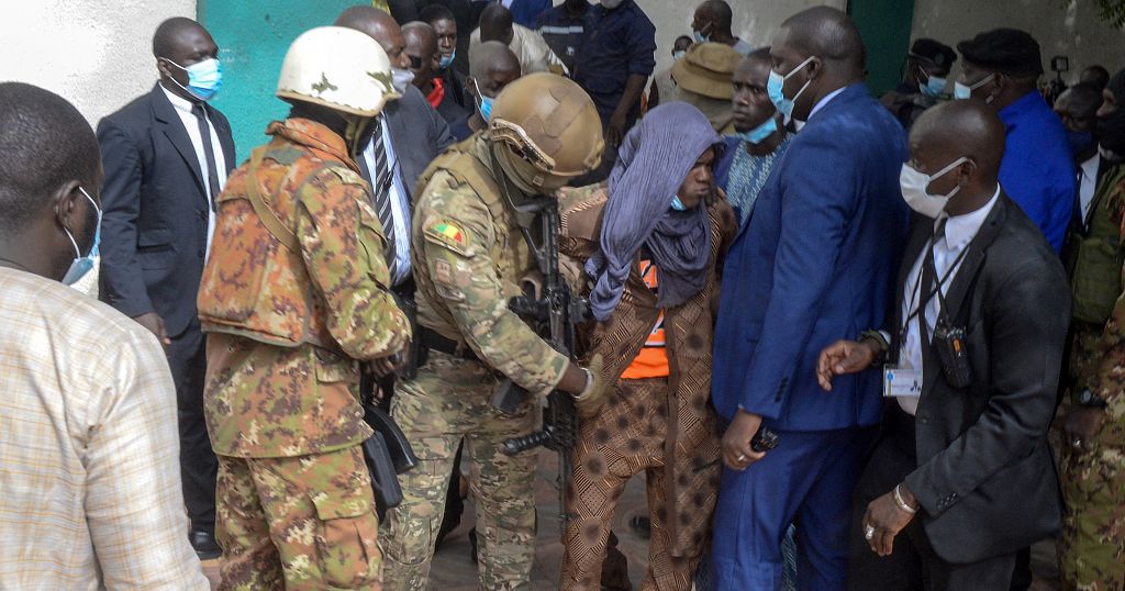 Mali : l’enquête avance sur la tentative d’assassinat contre le colonel ...