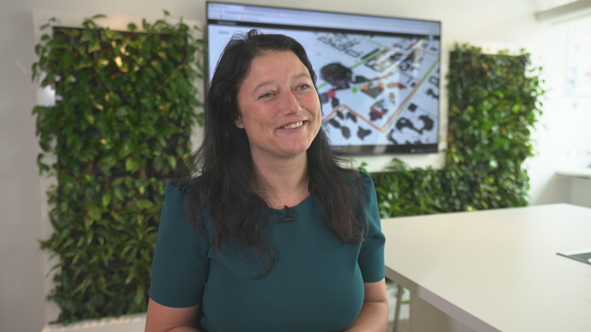 Following the crowd: Amsterdam's smart city solution | Euronews