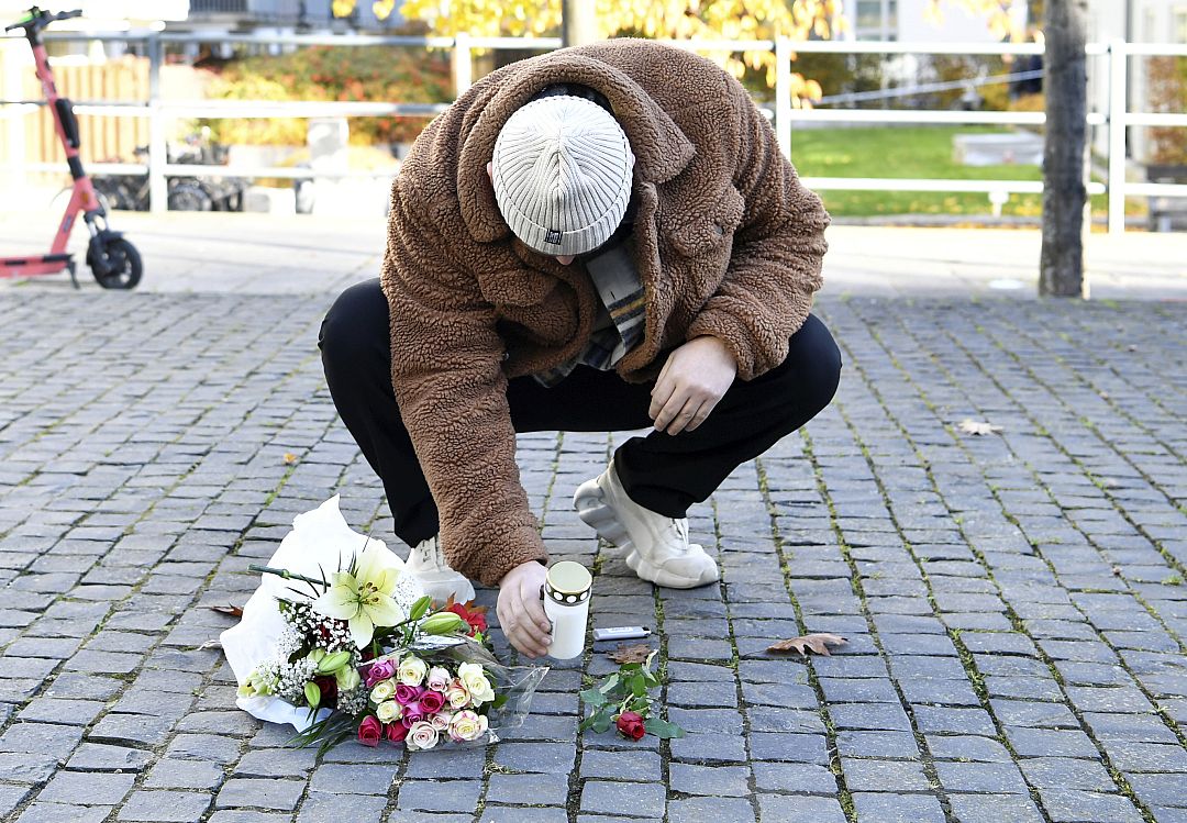 Einár: Prominent 19-year-old Swedish rapper shot dead in Stockholm ...