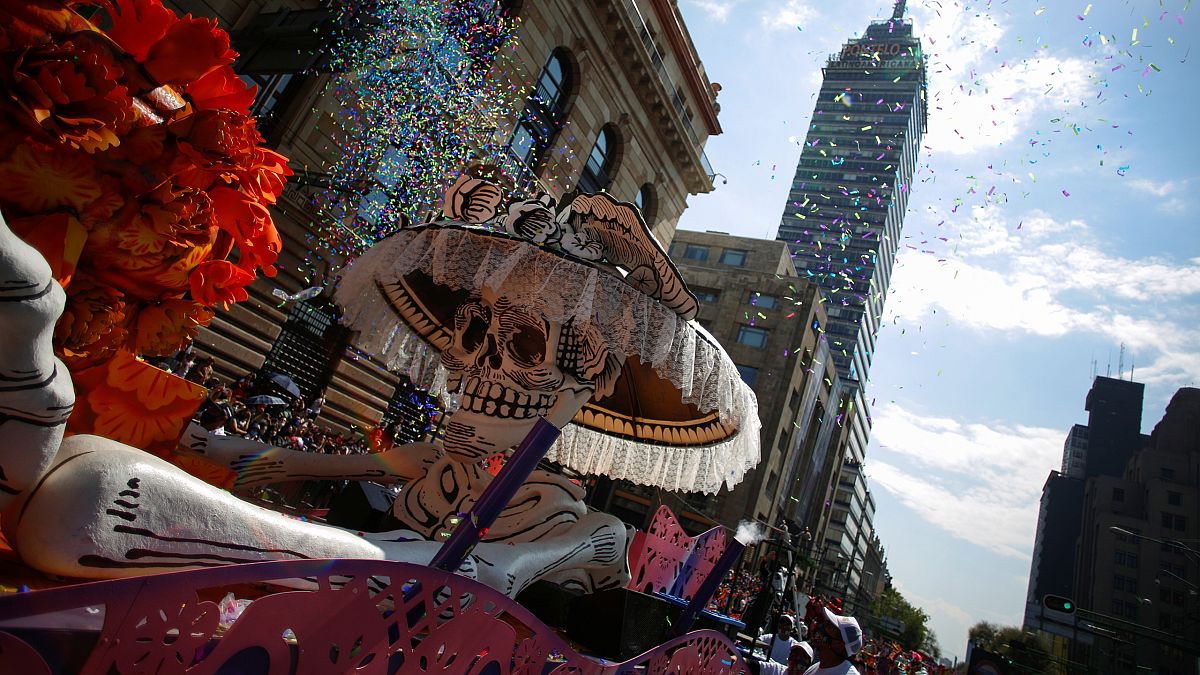 Day of Dead parade brings life back to the streets of Mexico City ...