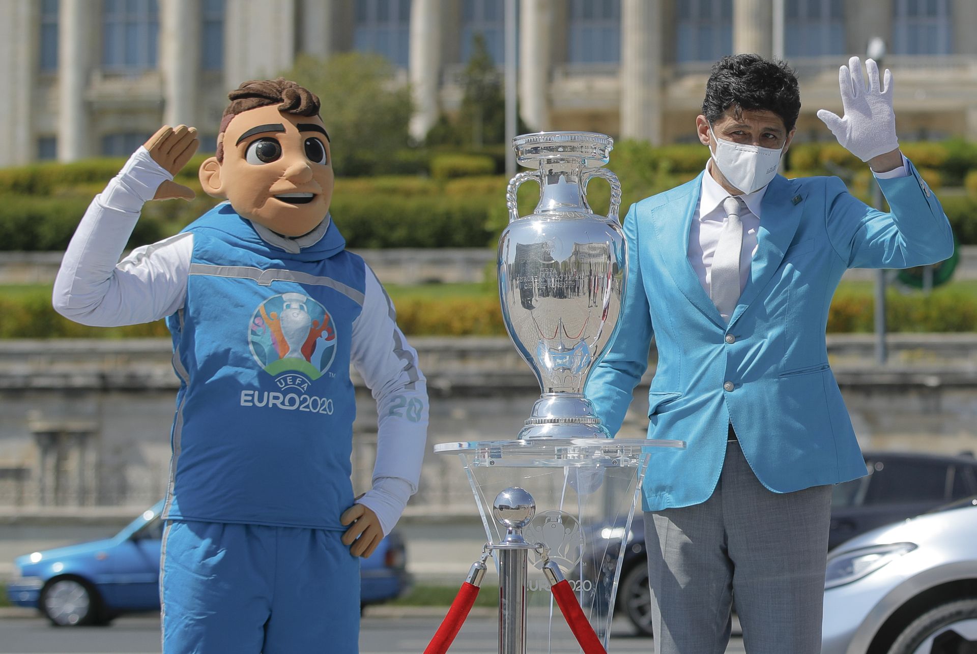 Miodrag Belodedici: the Romanian football superstar who straddled the ...