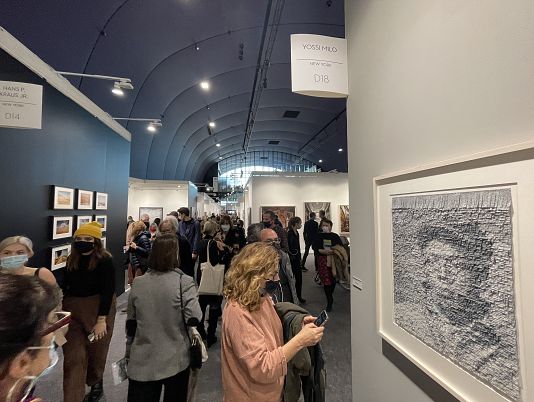 Paris Photo: key international photo fair welcomes visitors in person ...
