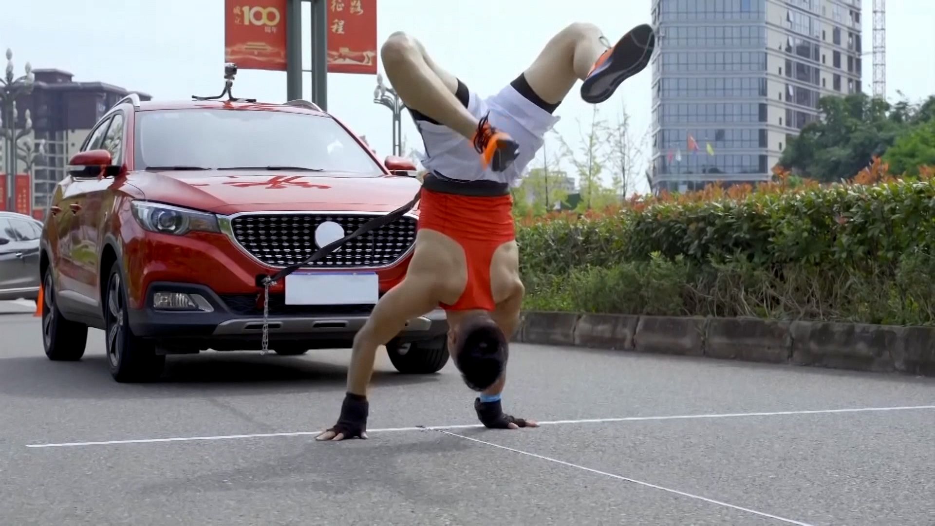 Video. Bizarre new records to mark 18th Guinness World Records Day ...