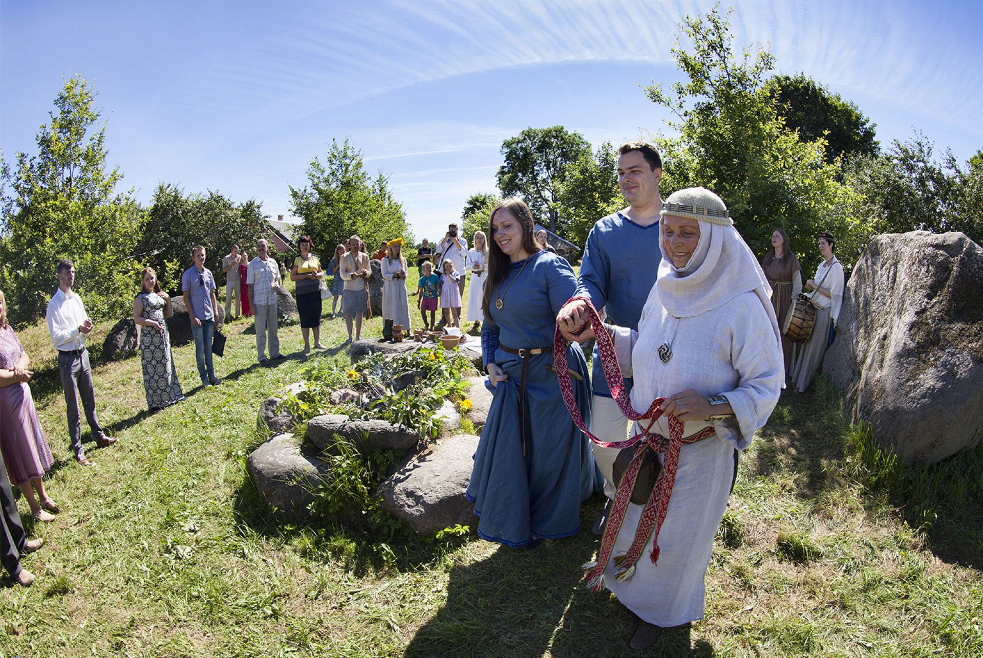 The ancient Lithuanian religion bidding for state recognition: What ...
