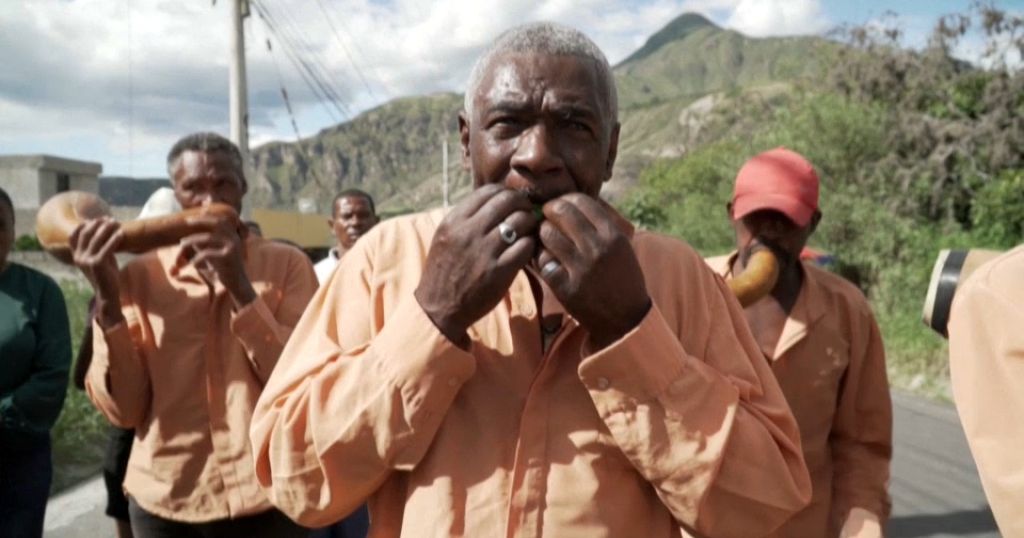 Ecuador: The century-old sounds of "Banda Mocha" | Africanews