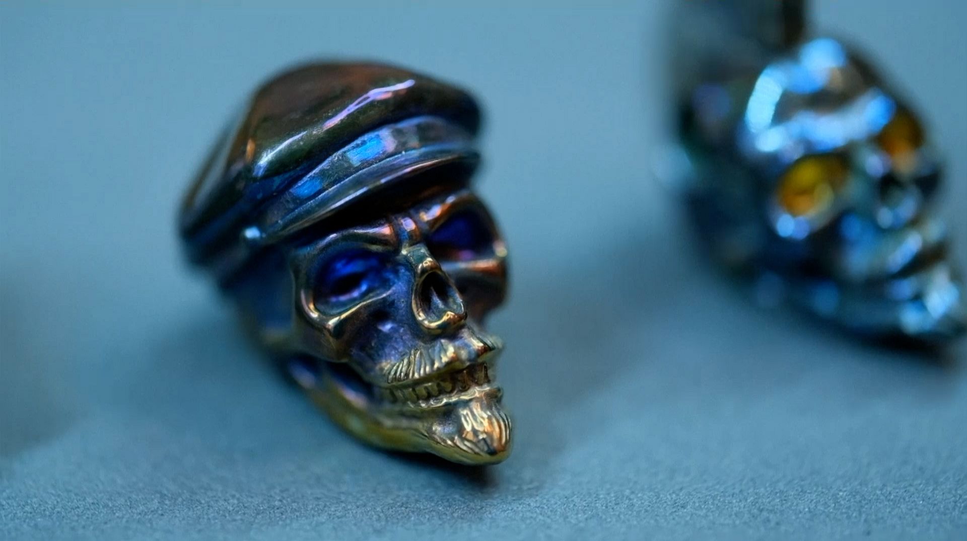Meet the Russian artist creating uniquely Lenin-inspired skull beads ...
