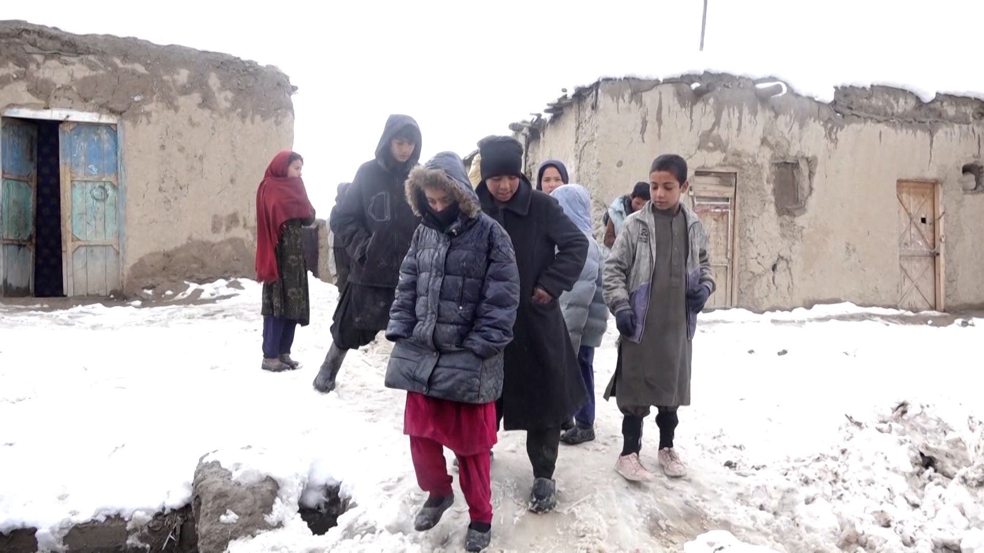 Video. Harsh winter and snowfall deepen ongoing humanitarian crisis in ...