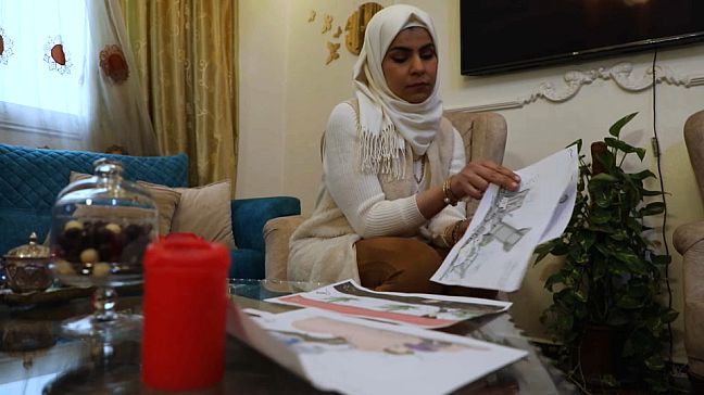 Amani Al-Ali, la caricaturista autodidacta de Idlib que expone en el ...