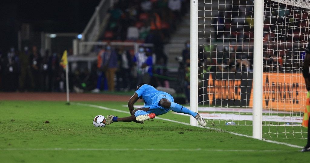 Another trophy in sight for Senegal goalie Edouard Mendy as Chelsea ...
