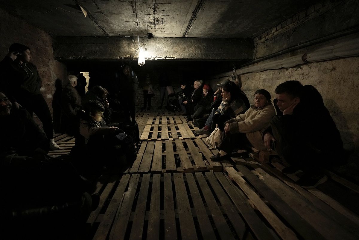 20 of the most powerful photographs taken in the first weeks of the ...