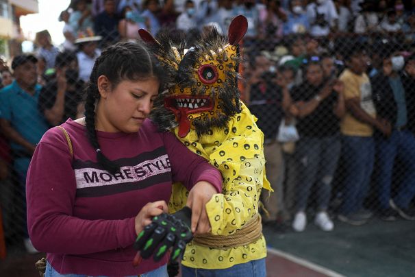 Inside the world of Mexican tiger fighting: a brutal indigenous rain ...