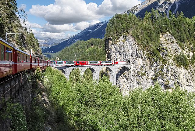 Europe’s high-speed railways: Italy launches new trains between Rome ...