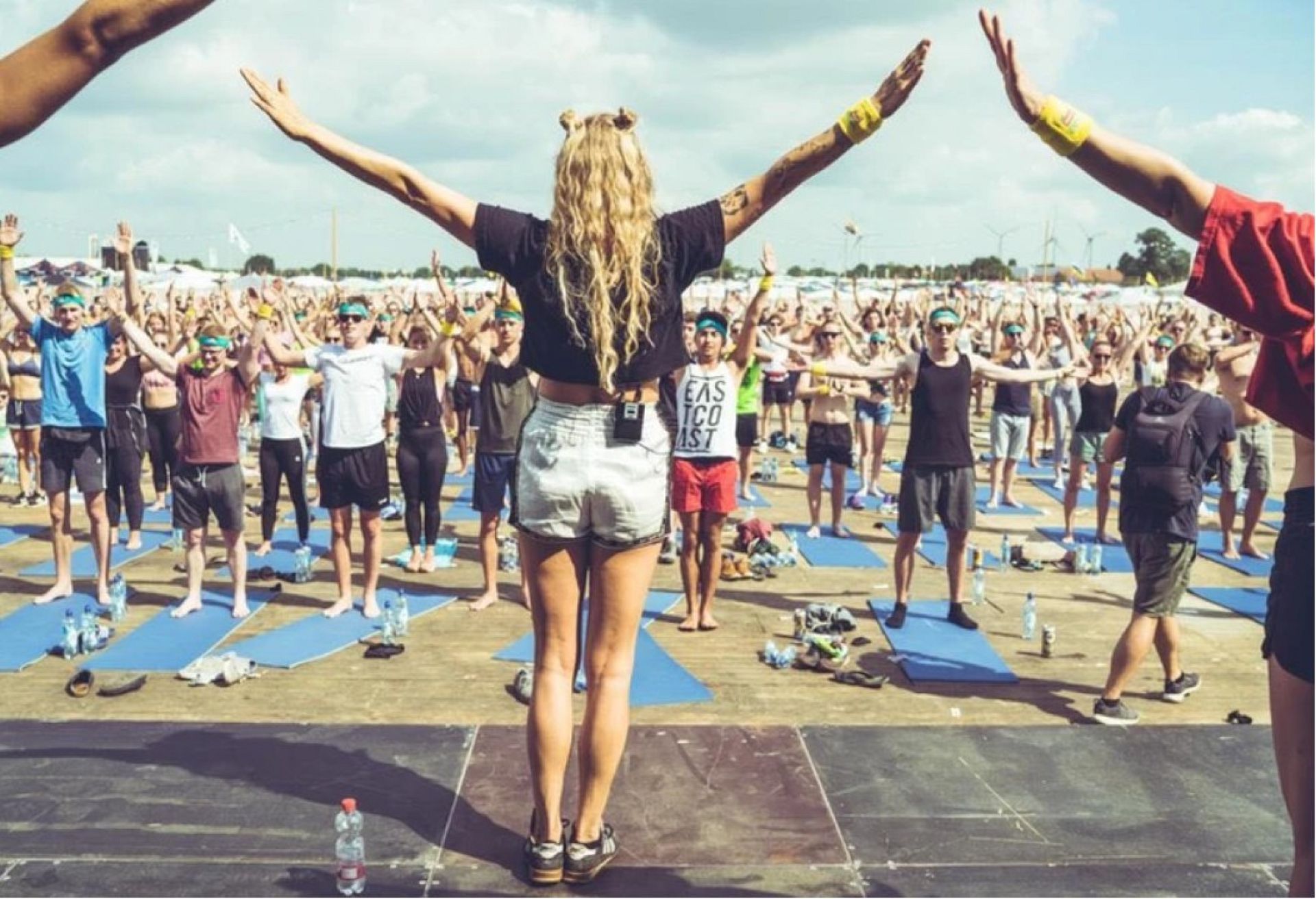 What on earth is rave aerobics? | Euronews