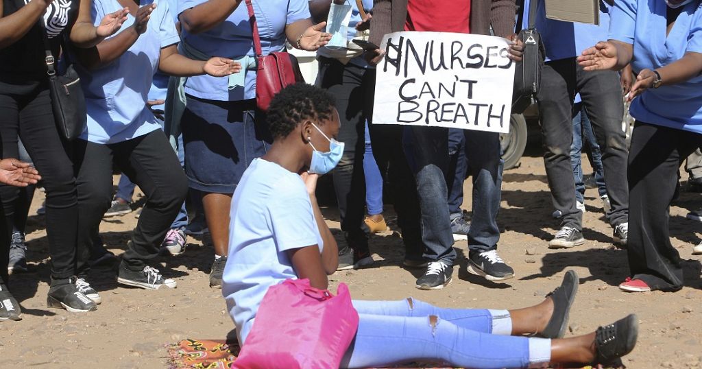 Zimbabwean nurses plan to go on strike | Africanews