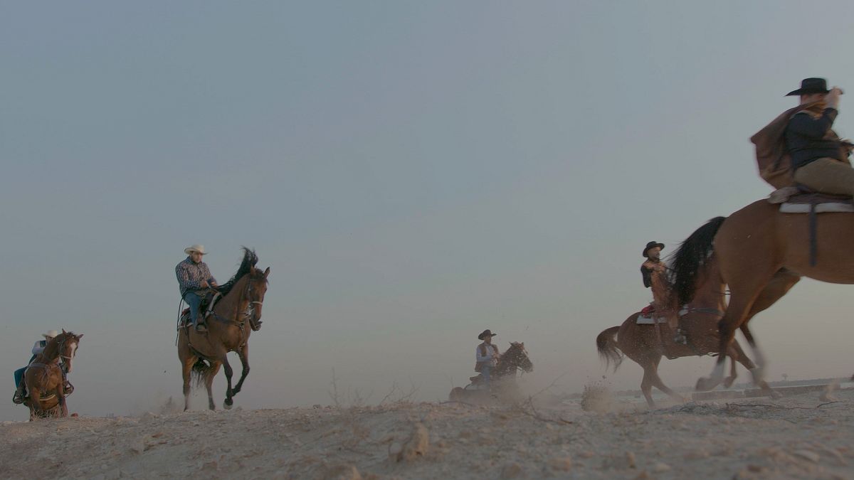 The cowboys roaming the deserts of Bahrain | Euronews