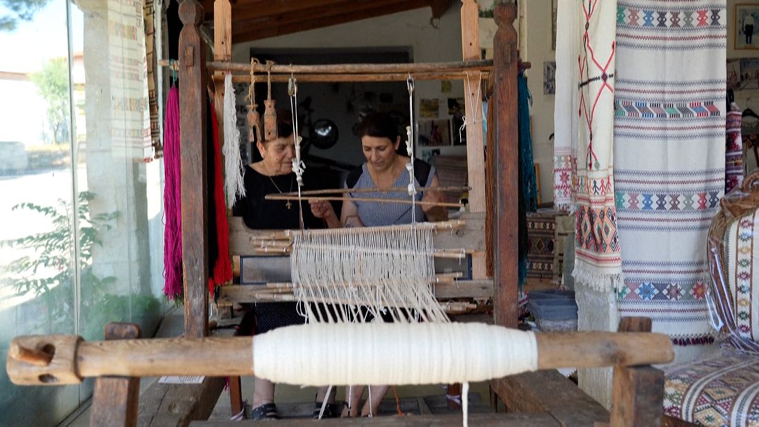 Fythkiotika weaving: Meet the Cypriot women determined to keep their ...