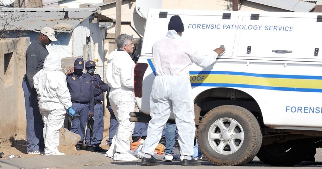 Soweto mass shooting kills 15 | Africanews