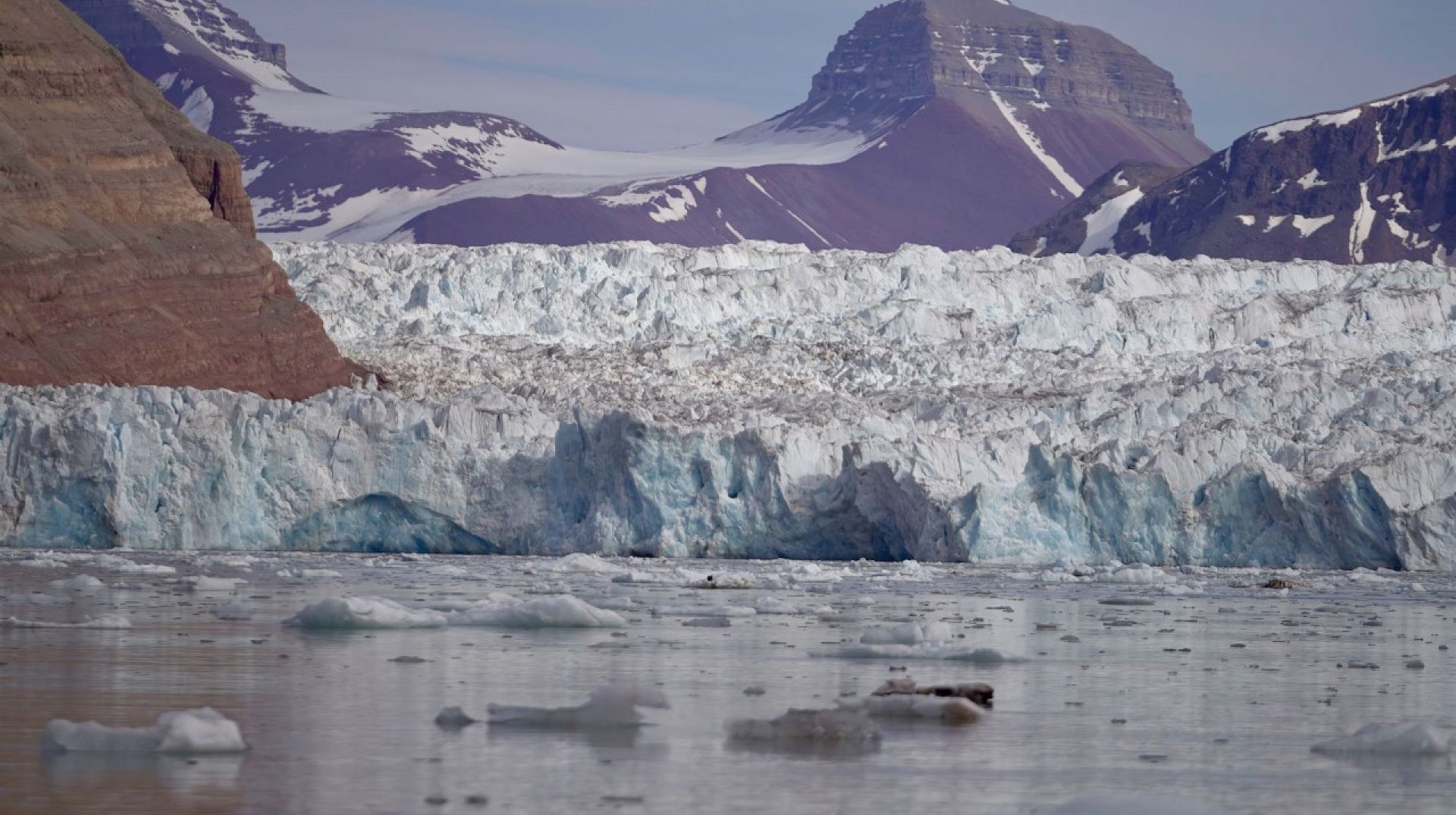 Meet the scientists trying to find out why the Arctic is warming faster ...