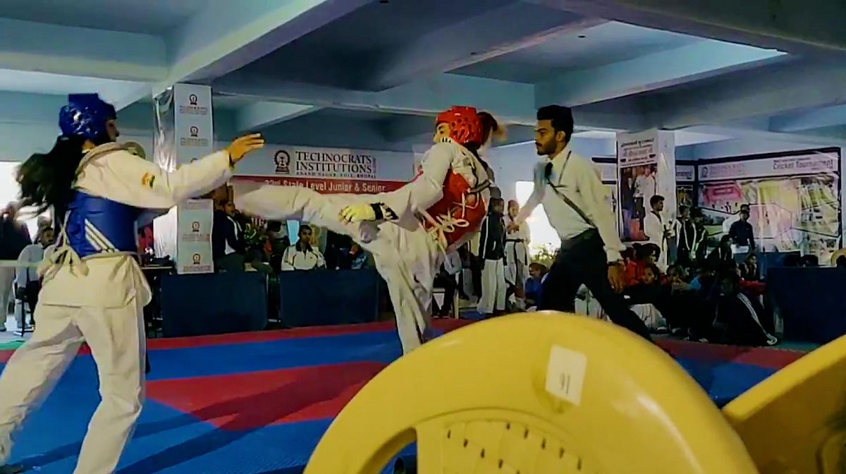 The Kashmiri female taekwondo athlete aiming for the Olympics | Euronews