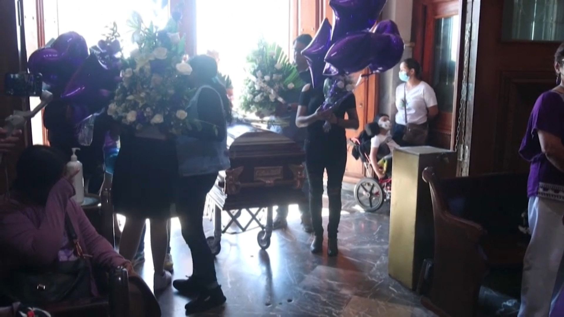 México | Protestas por "inacción" tras el asesinato de una mujer ...