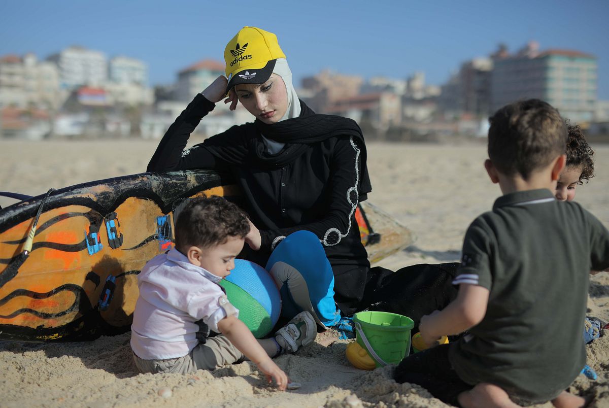Meet the surfers who are making waves in the Gaza Strip | Euronews