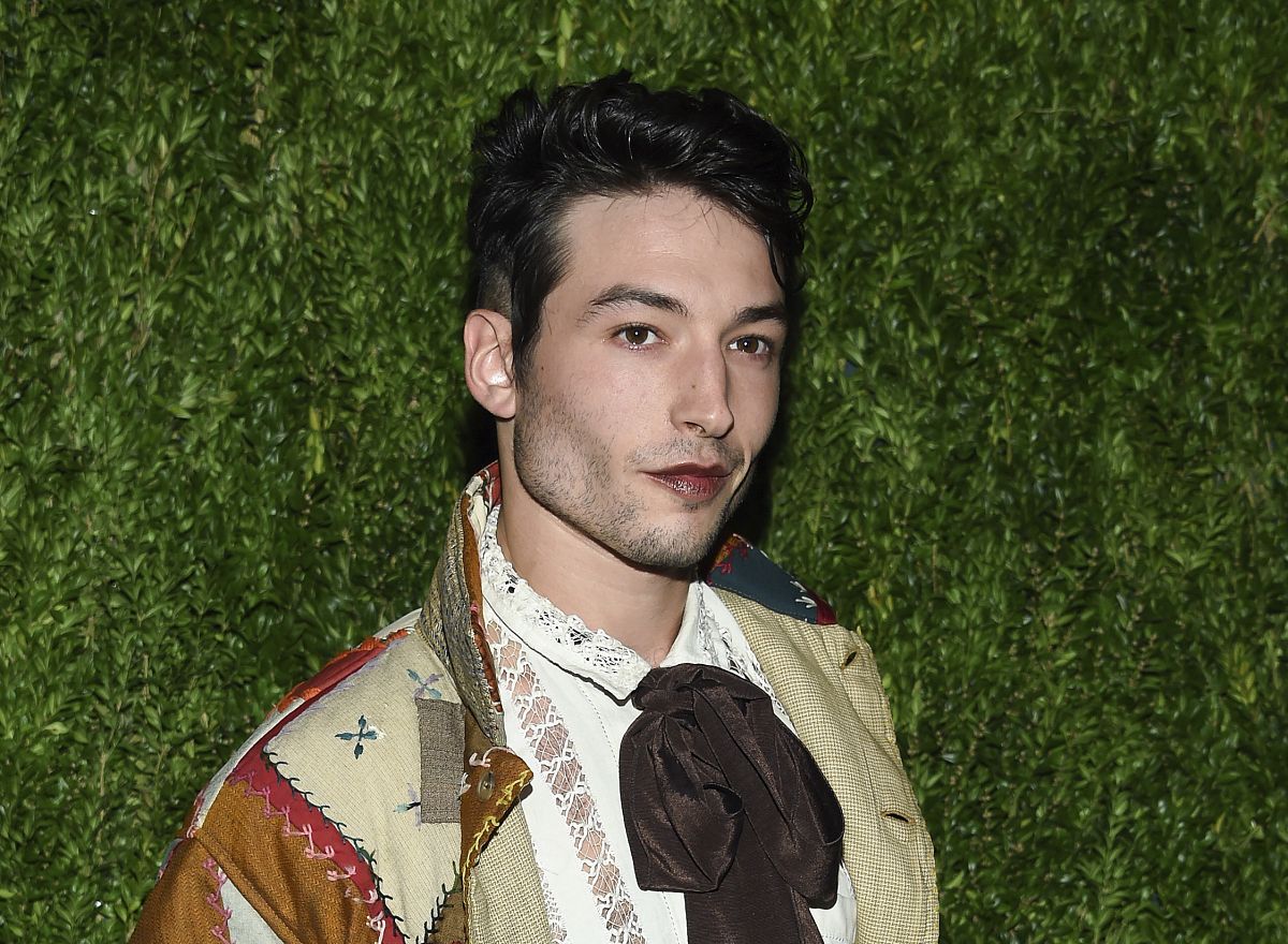 Ezra Miller apologises, but what have they actually done? | Euronews