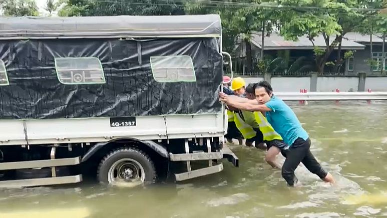 VIDEO : Monsoon floods hit Myanmar commercial hub Yangon | Euronews