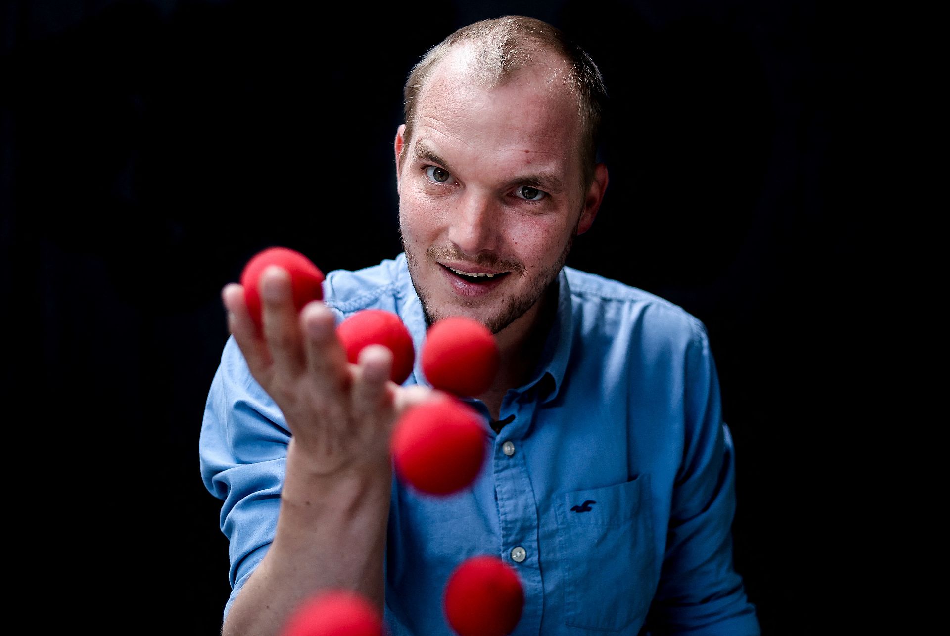 Meet the Belgian illusionist crowned the World Magic Champion for his ...